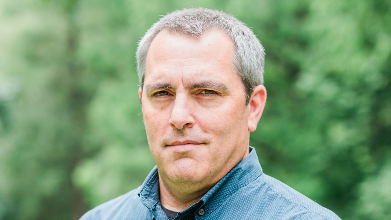 Faculty Spotlight: Assistant Professor Robert Sproull – College of ...