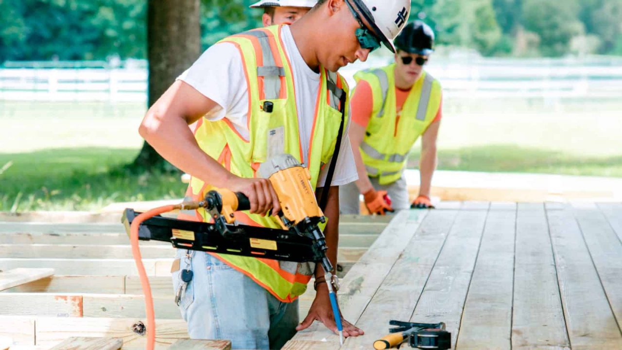 Building Science Students Learn Through Summer Service – College of ...