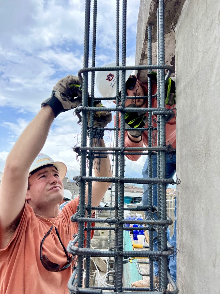 BSCI Students Complete Service in Ecuador – College of Architecture ...